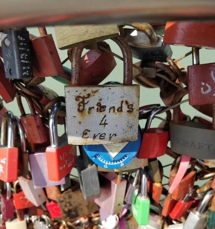 19 fotos que provam que a FRIEND ZONE é uma realidade na vida de muitos ...